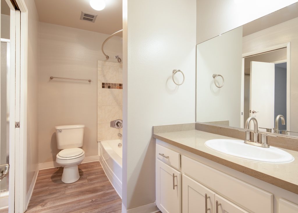 Arbor Ridge Apartments | Townhome